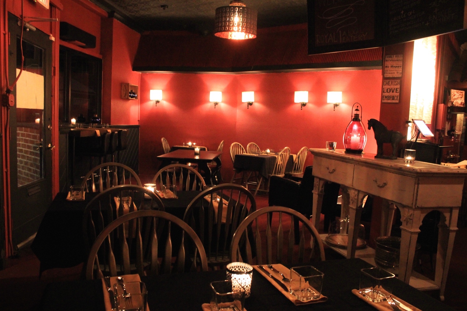 See When a New Farm-to-Table Restaurant Will Open in Watertown ...